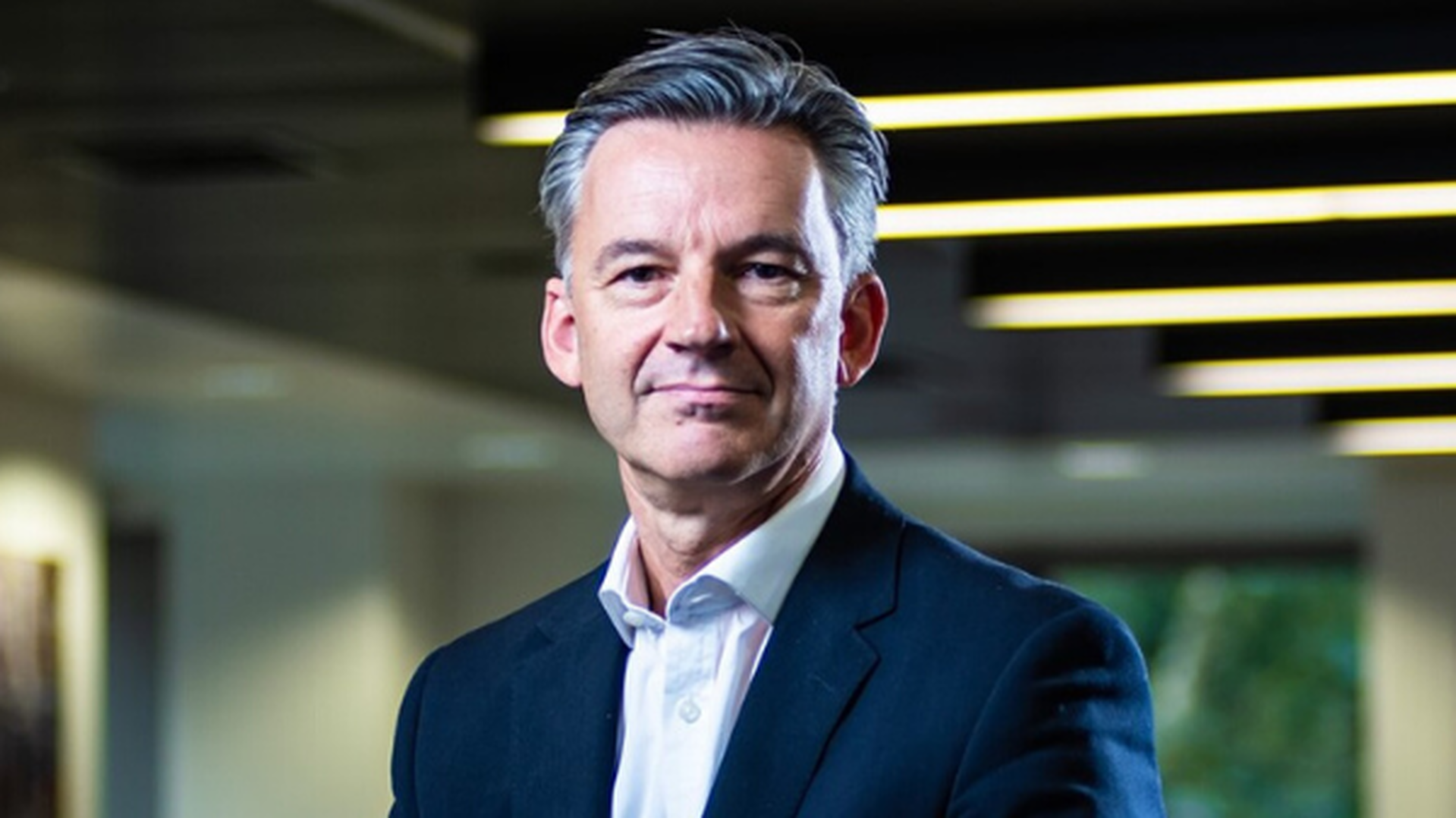 Autofile News Hopes For Recovery In Uk As New Car Sales Climb